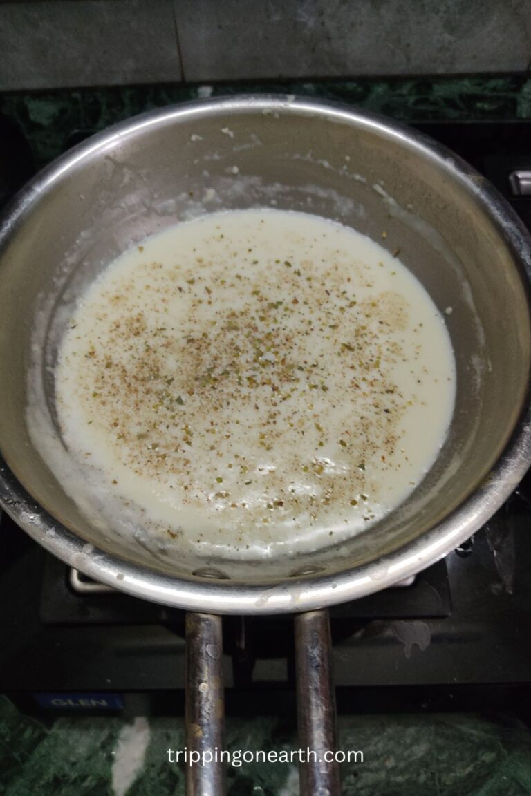 Maggi White Sauce Pasta (Maggi Cheese Pasta) - Tripping on Earth