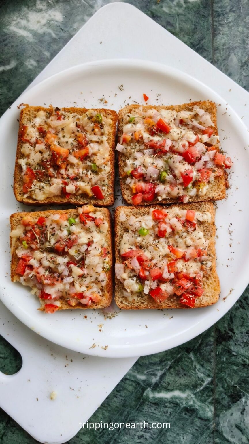 Cheesy & Crispy Chilli Cheese Toast - Tripping on Earth