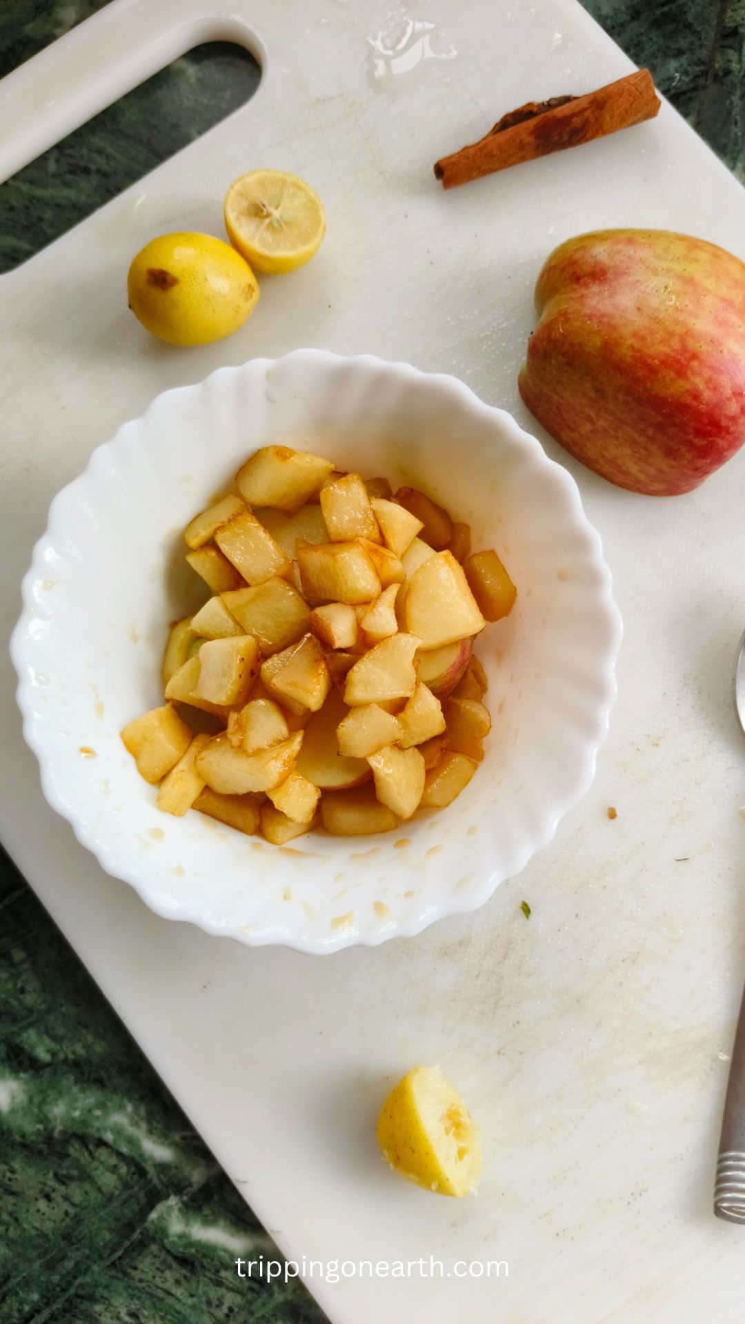 Apple Compote (Perfect 20-Minute Dessert) - Tripping On Earth Apple Compote (Perfect 20-Minute Dessert) - Tripping On Earth