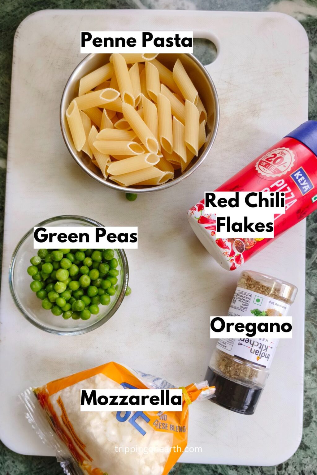 One-Pot Pasta And Peas Recipe - Tripping on Earth